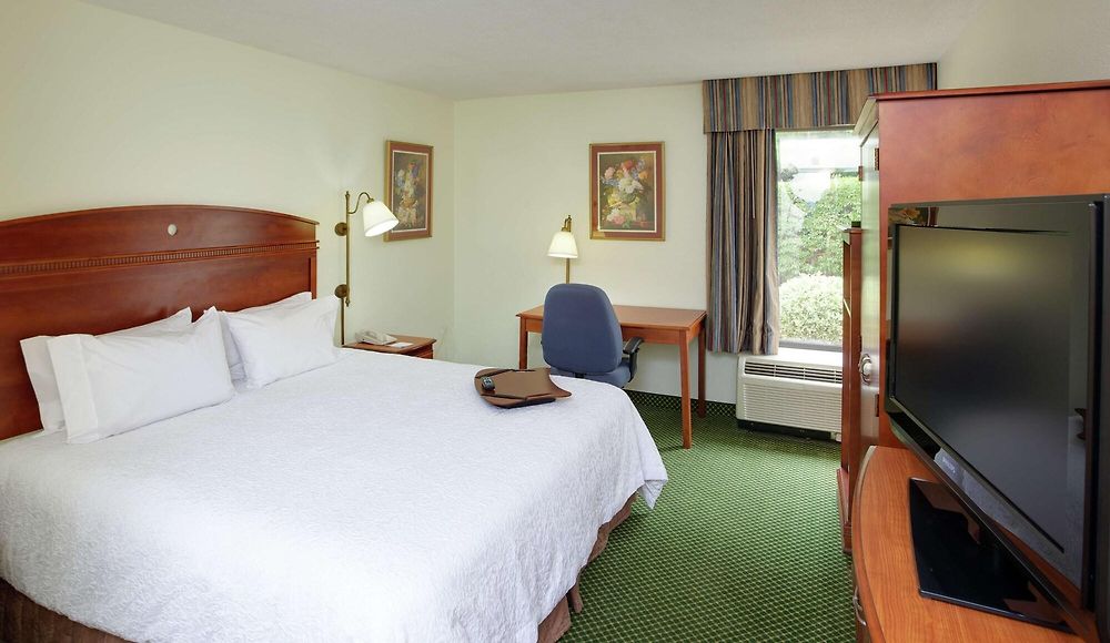 Hampton Inn Chester Resort: Best Prices & Reviews | All Resorts