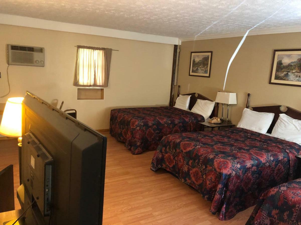 Sunset Motel Athens Resort: Best Prices & Reviews | All Resorts